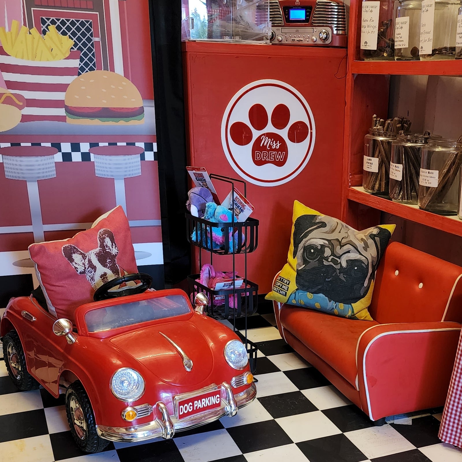 Dog Café in Melbourne | Miss Drew’s Bakery & Dog Café